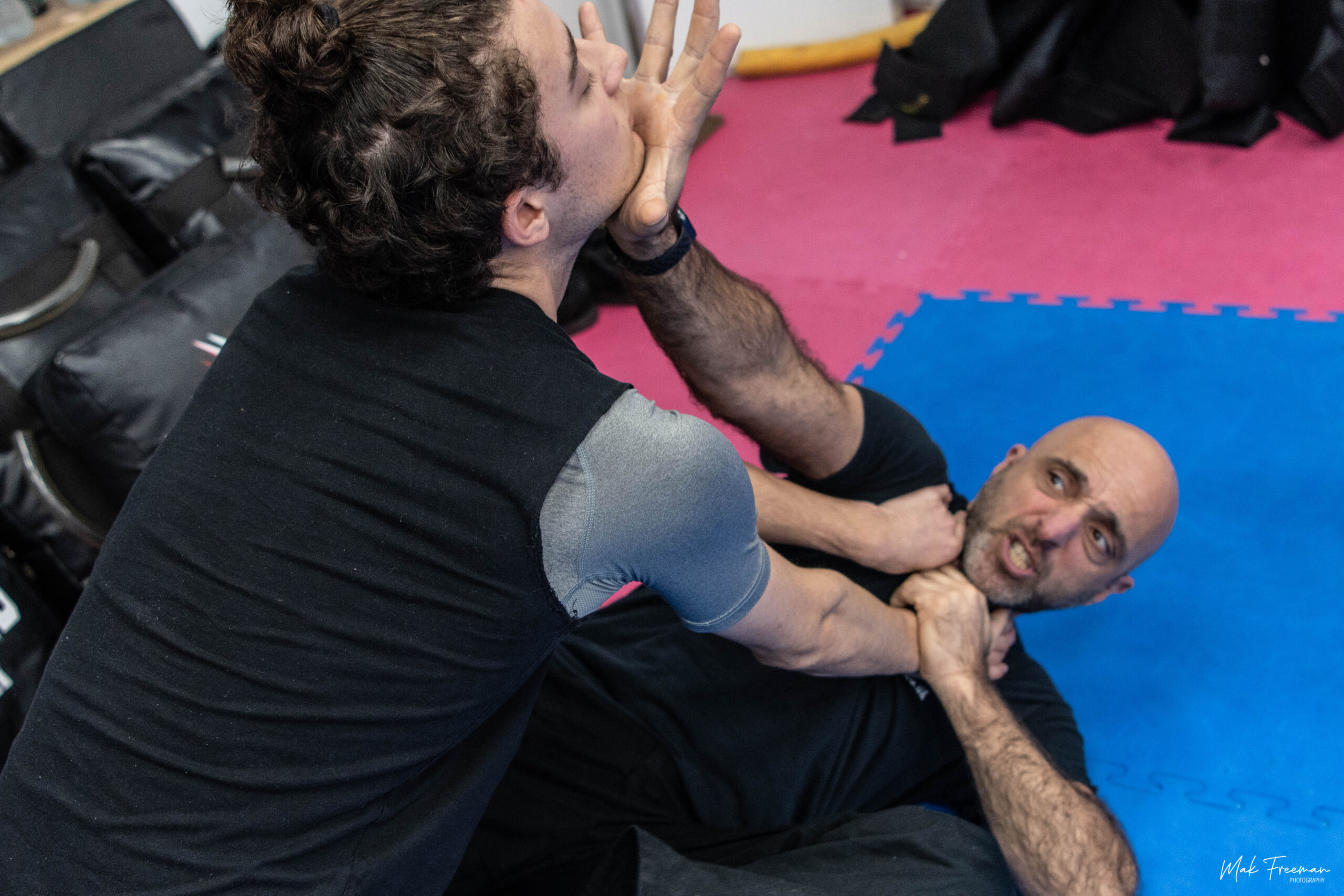 Krav Maga - Mixed Adults - Stonegrove Community Trust